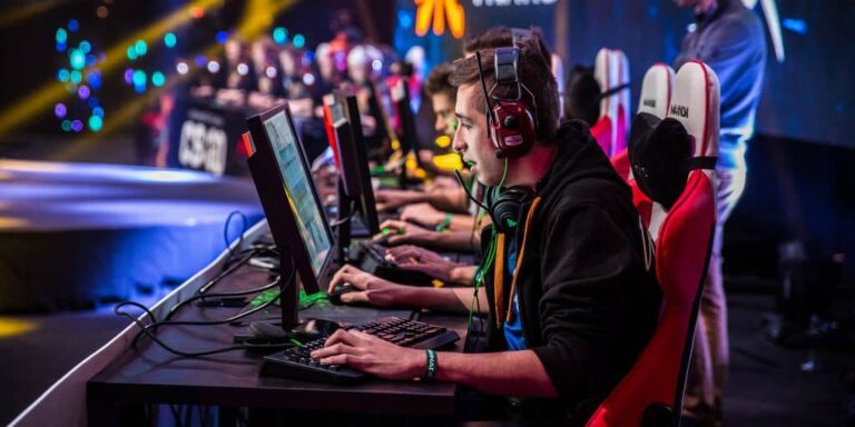 Benefits of Esports - Why? - GamesRoid